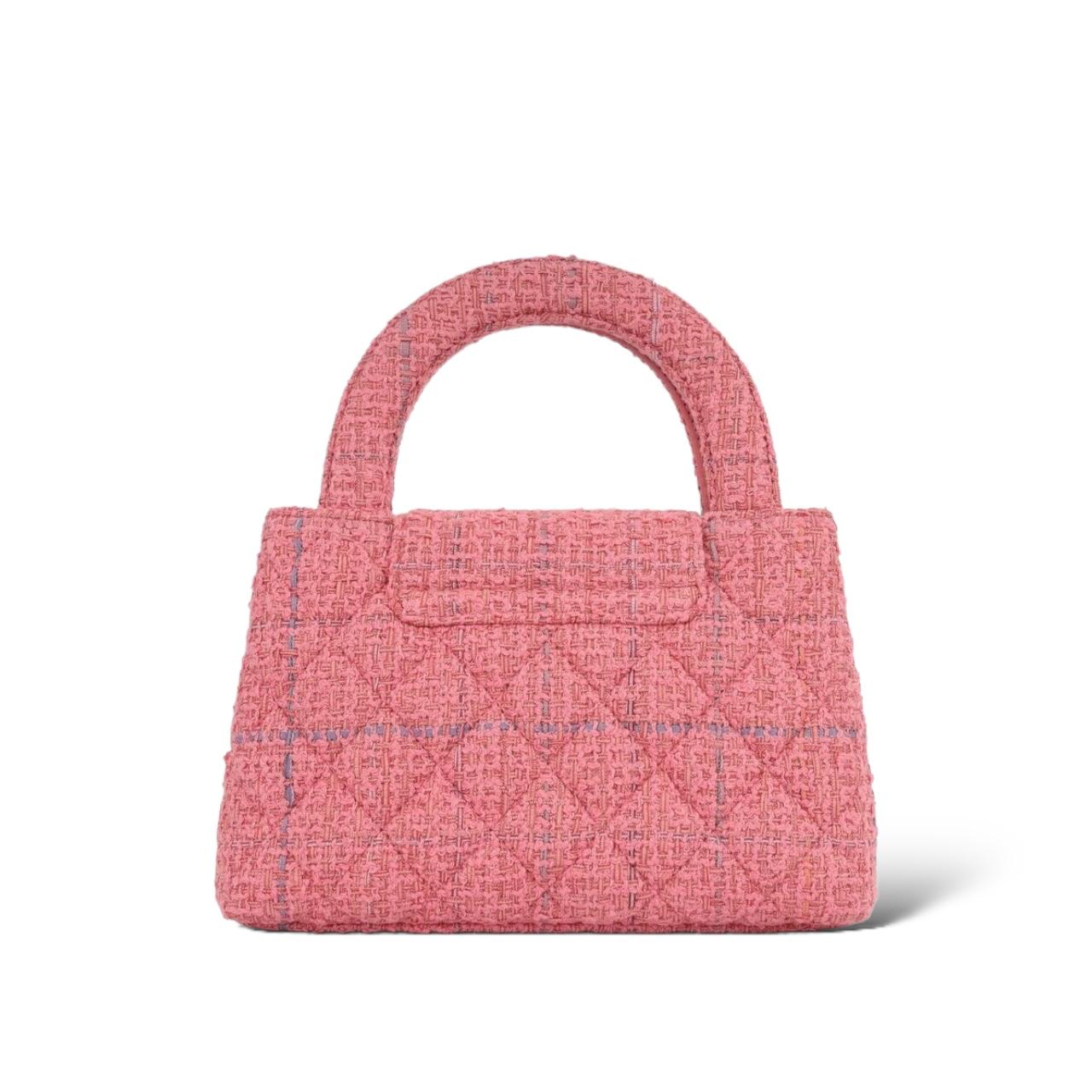 Chanel Pink Tweed Bag | The Luxury Flavor